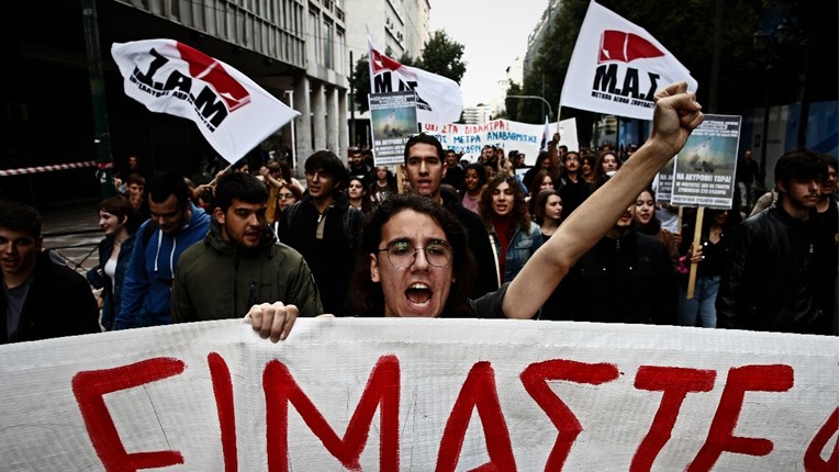 Štrajk u Grčkoj, zemlja blokirana - PCNEN